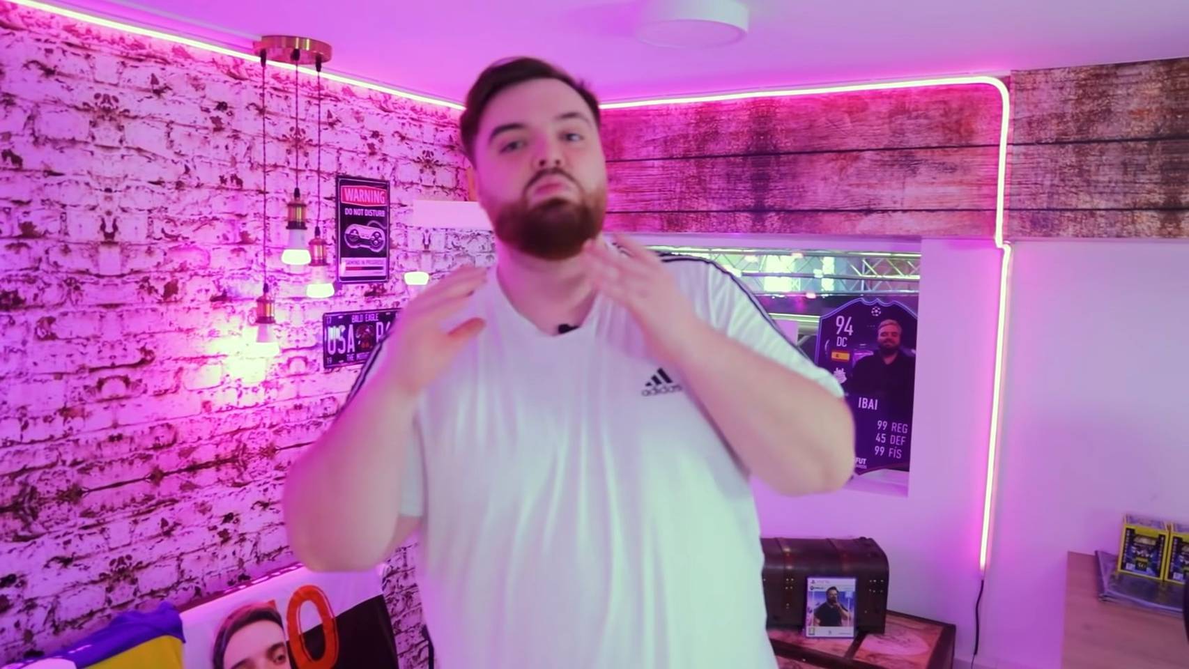 Así es el setup gaming de Ibai en 2022 - Vandal Ware