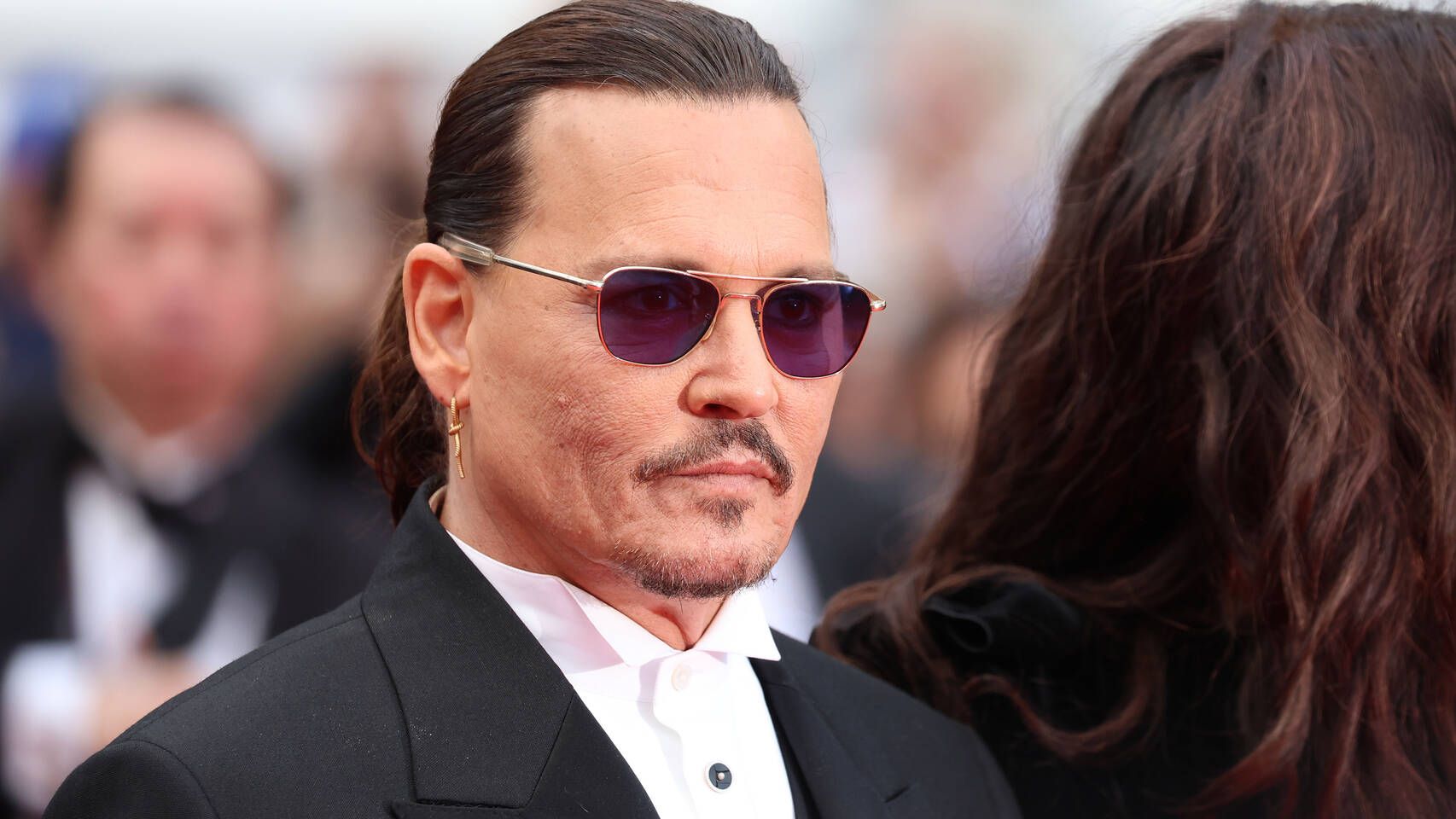 Johnny Depp arrasa en Cannes 2023: el actor regresa con su película ...