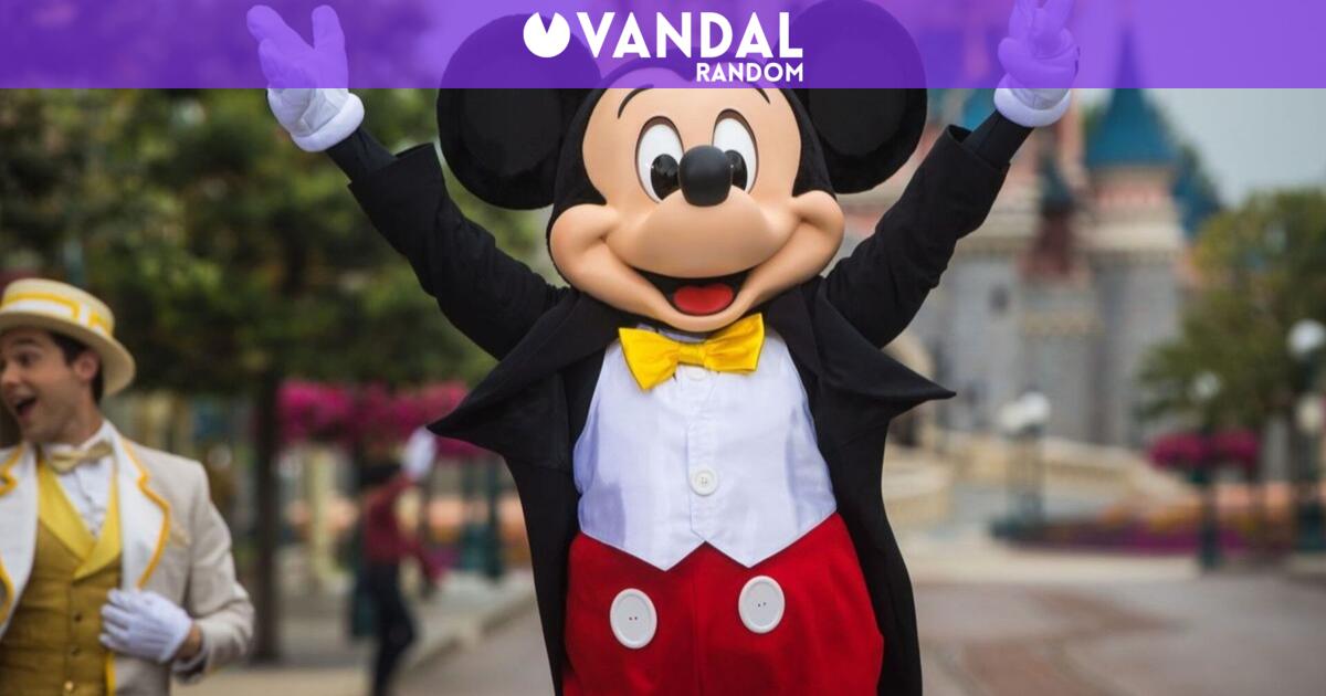 Mickey Mouse cumple 95 años y Disney publica un vídeo muy especial ...