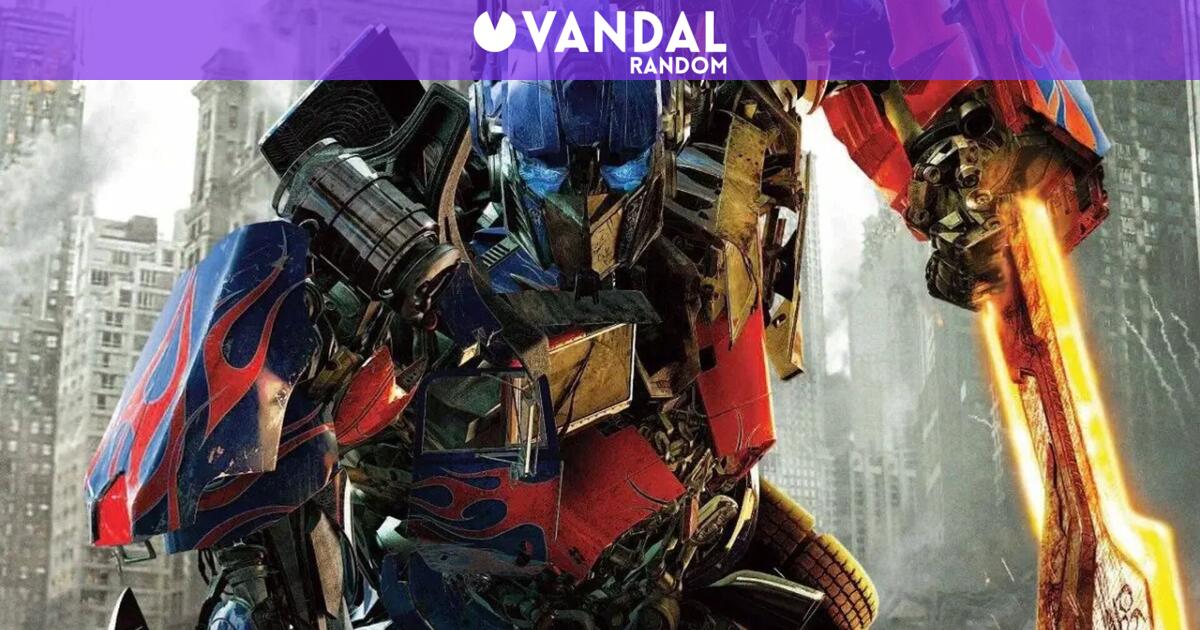 El crossover más ambicioso de 'Transformers' ficha al guionista de 'Jurassic World' y será una ...