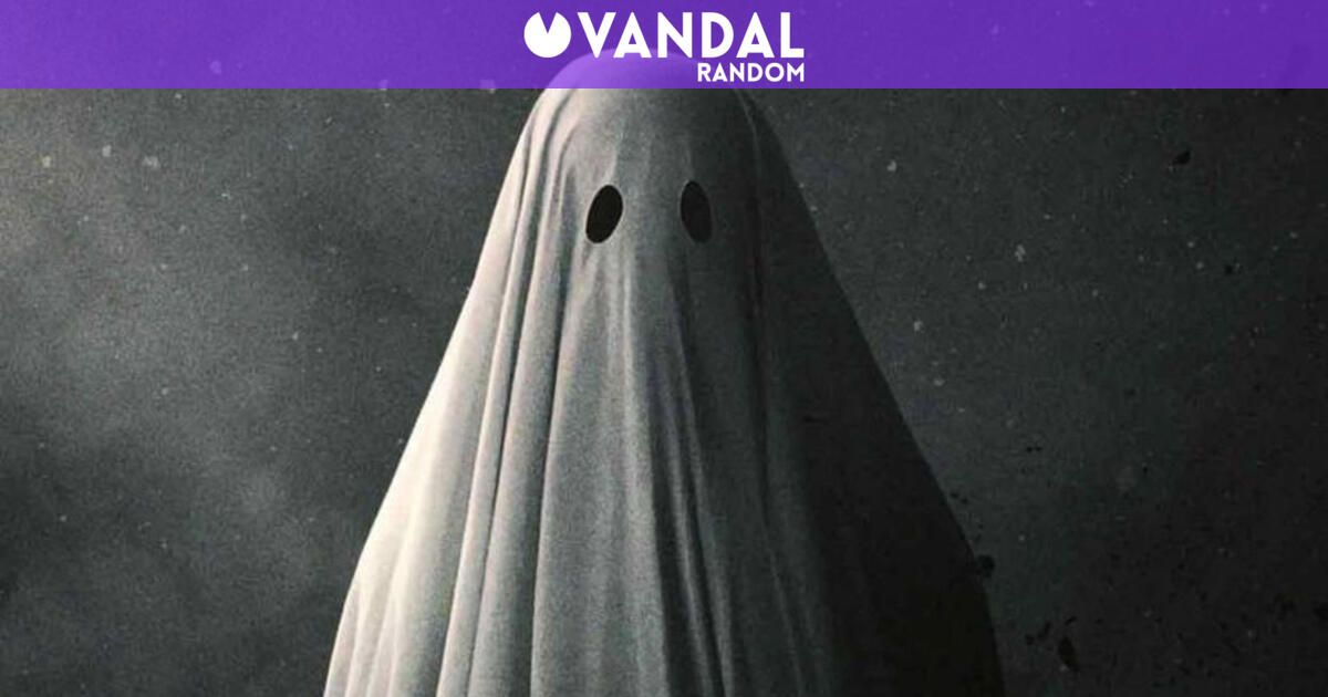 Una pareja vive en el balcón de su casa porque cree que hay fantasmas ...