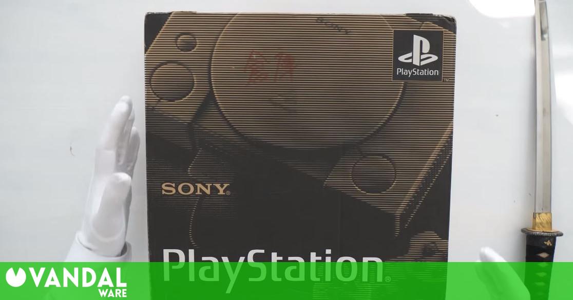 Retro unboxing del primer modelo de PlayStation lanzado en 1994 ...