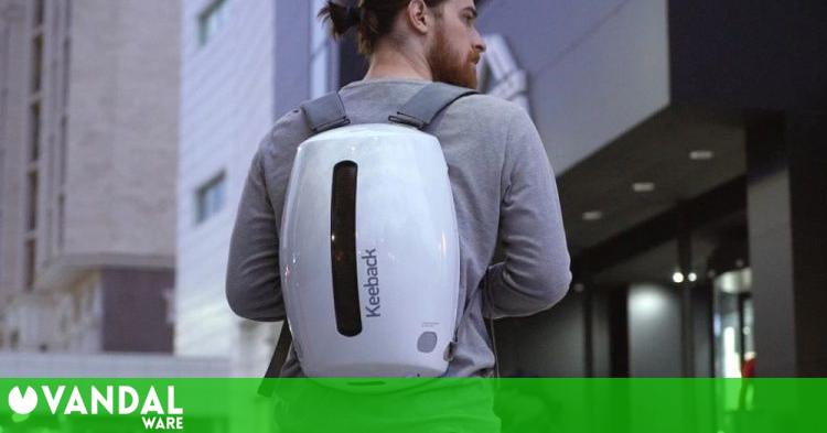 Keeback, la mochila futurista con pantalla LED, altavoces, 4 USB y ...